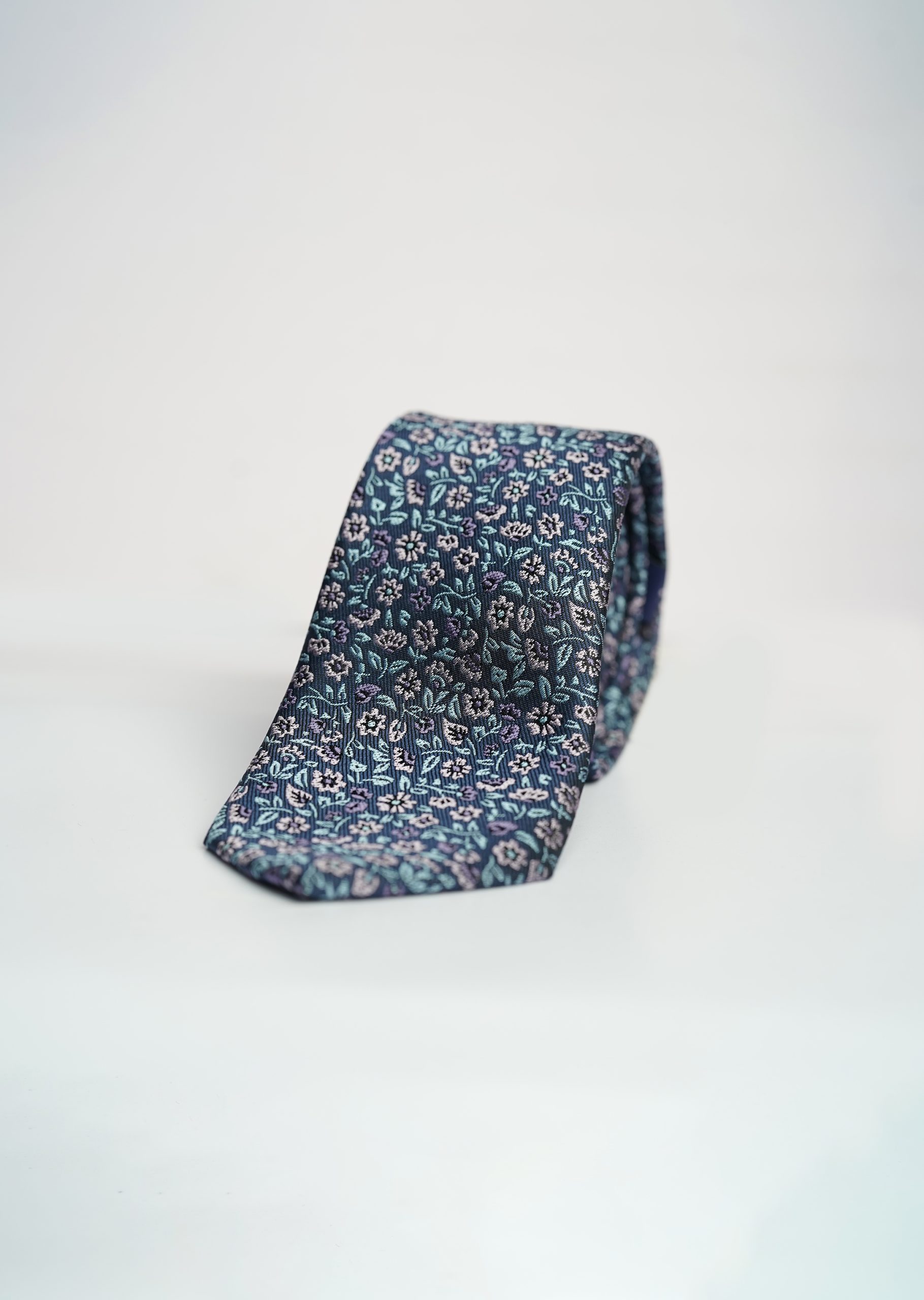 ICON MEN’S SLIM FIT DARK BLUE FLORAL TIE - Signature