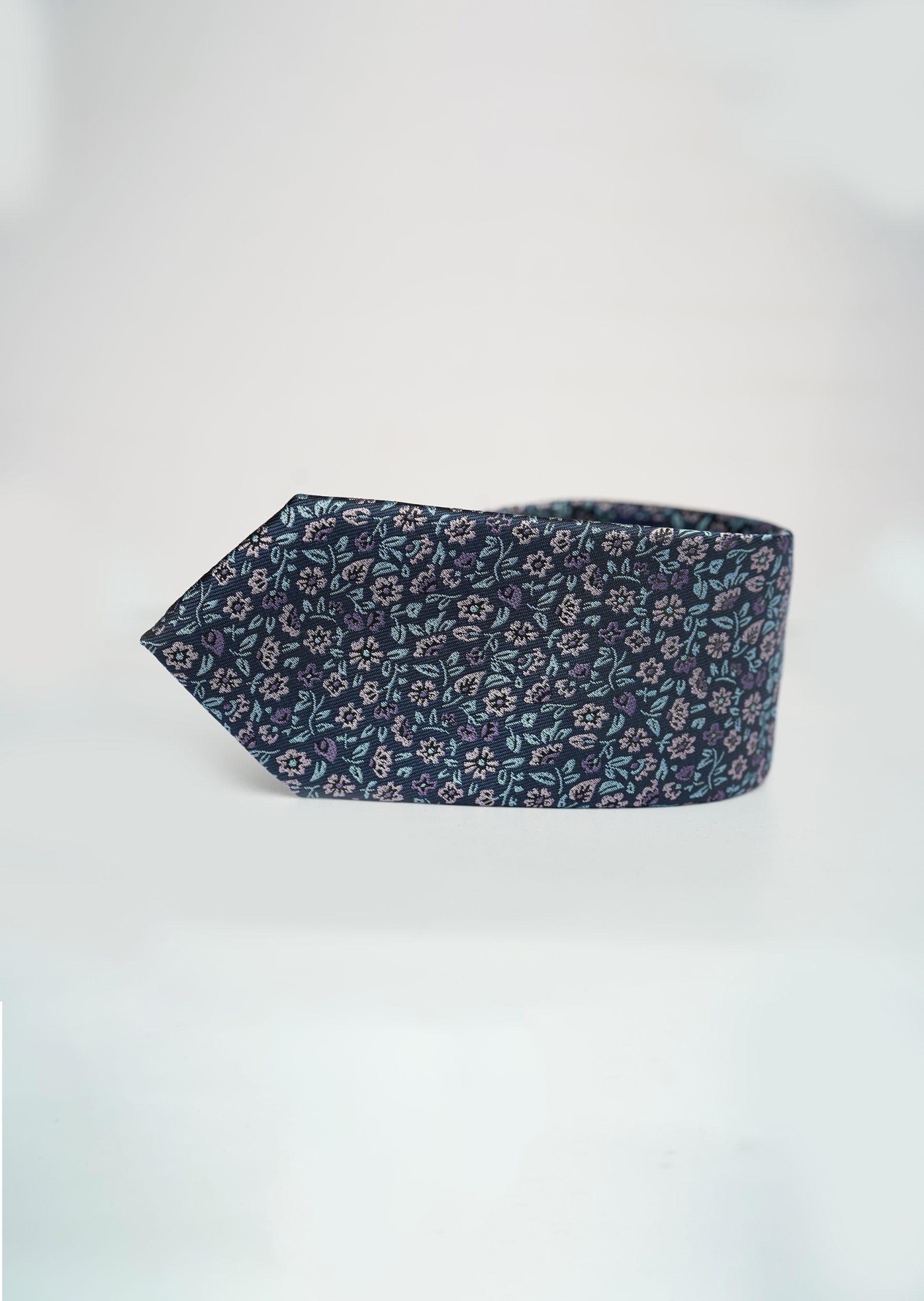 ICON MEN’S SLIM FIT DARK BLUE FLORAL TIE - Signature